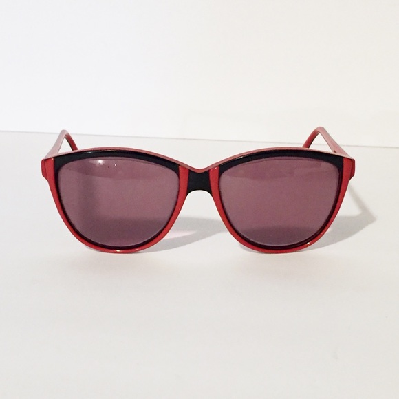 Vintage | Accessories | Vintage Tura Modern Red And Black Sunglasses ...